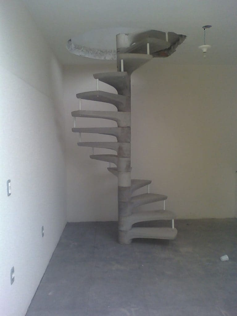 Escada Caracol: Madeira, Ferro e Concreto +99 Fotos! - TC