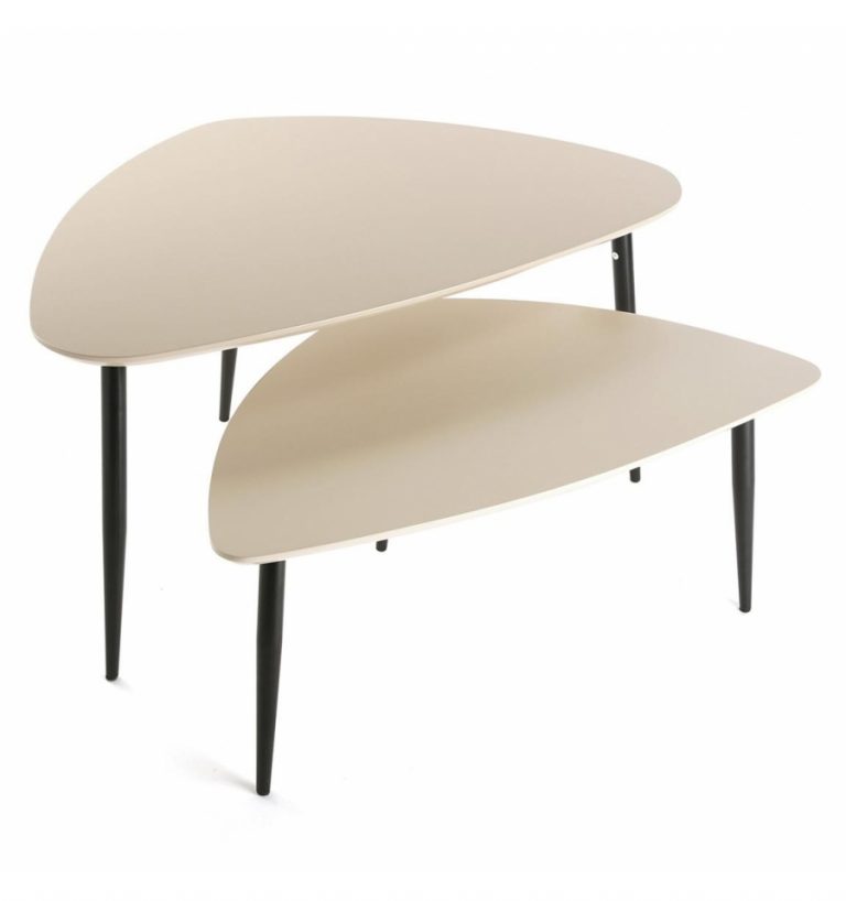 40+ Fotos de Mesas triangulares - TC