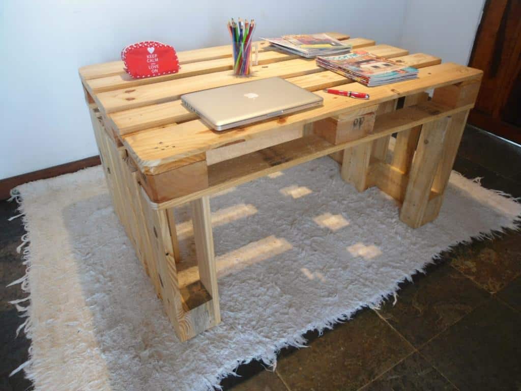 Mesa de Palete: Preço, Como Fazer? - Total Construção