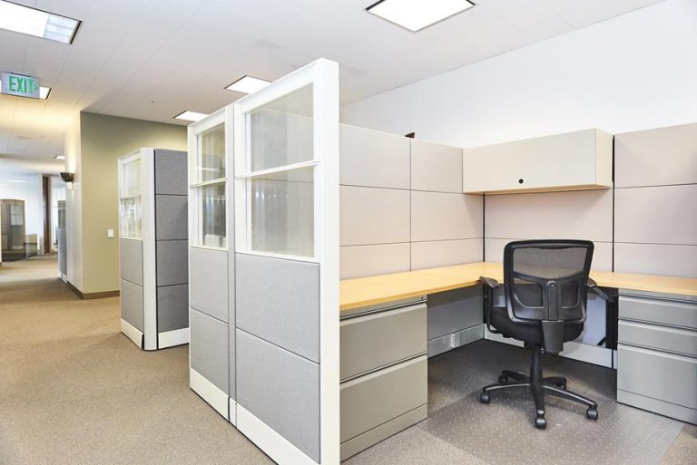 Divisória para Escritório: Tipos, Modelos, Preços e 65 Inspirações